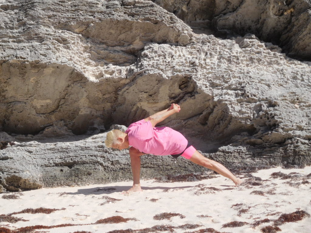 WARRIOR POSE (Slay your hunched over shoulders) | Halleluyah Yoga