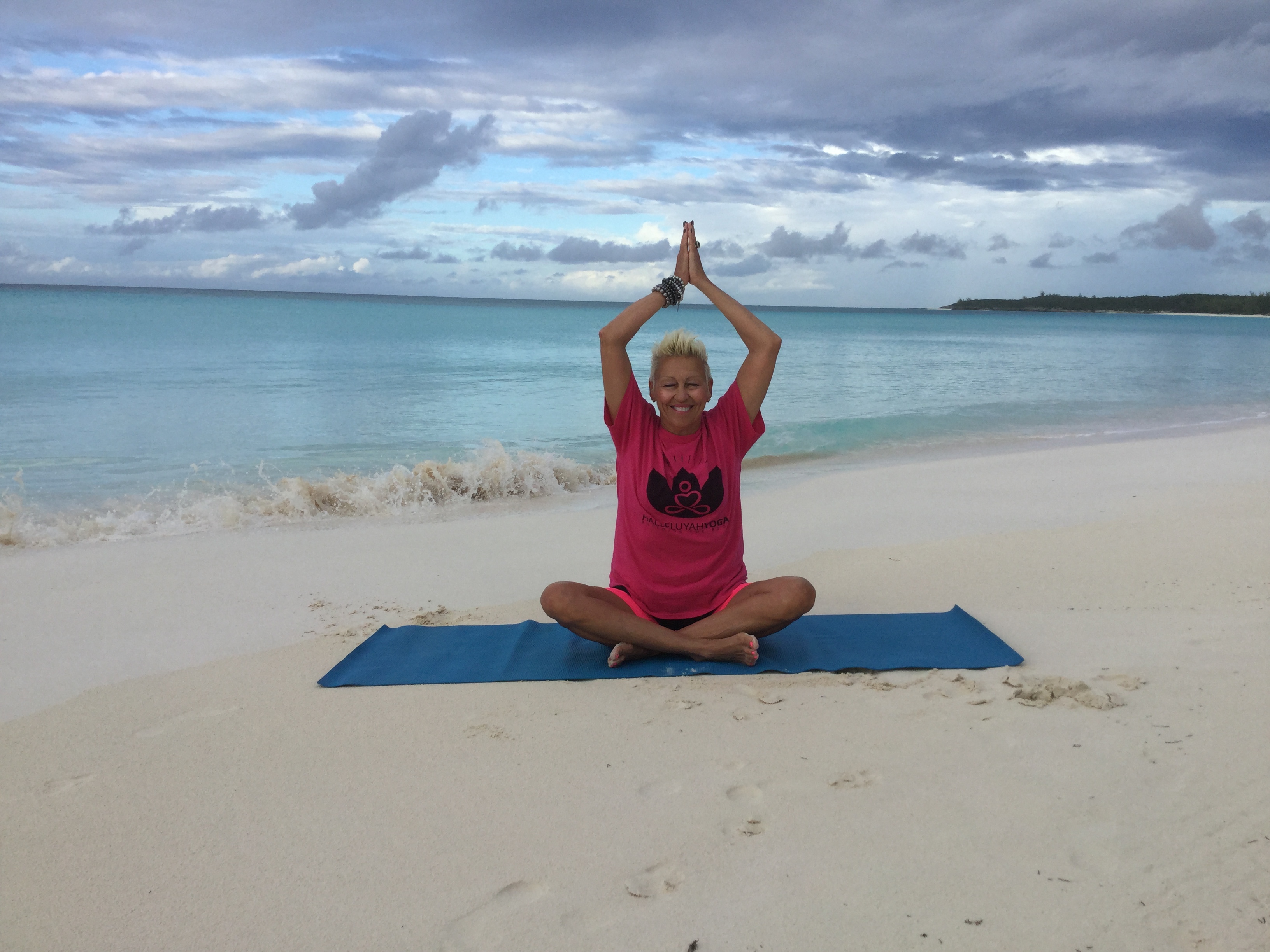 PEACE AND FLEXIBILITY YOGA STRETCHING CHALLENGE ( A calm peaceful yoga ...